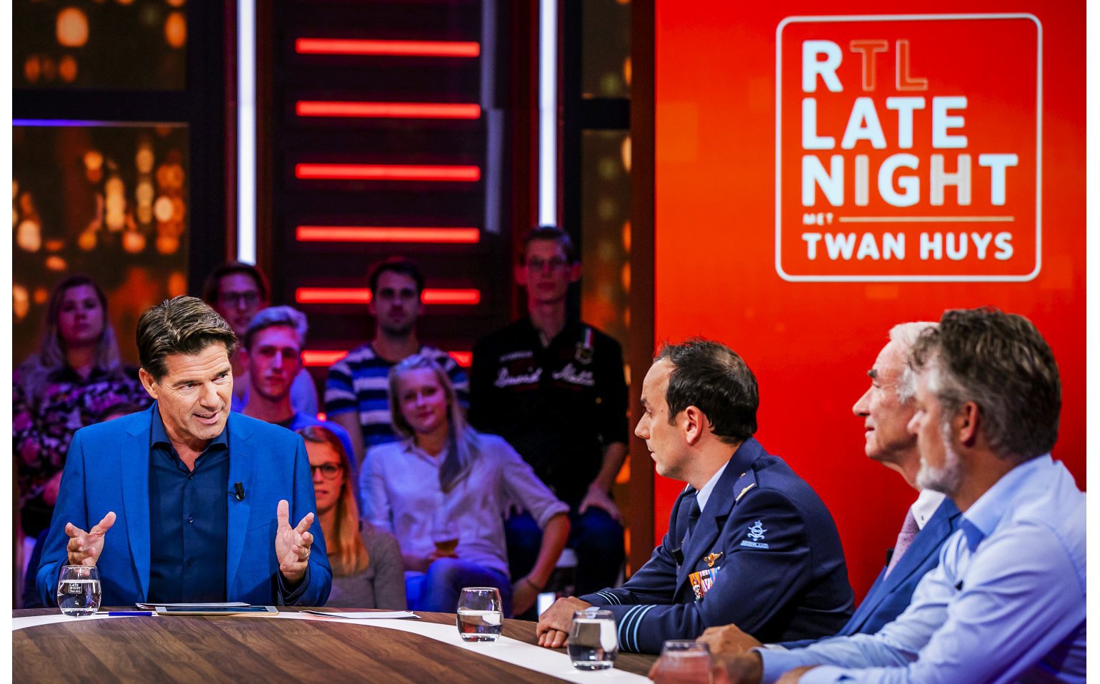 Komt RTL Late Night met Stormy Daniels wel boven kijkcijfer Utopia uit? | Totaal TV